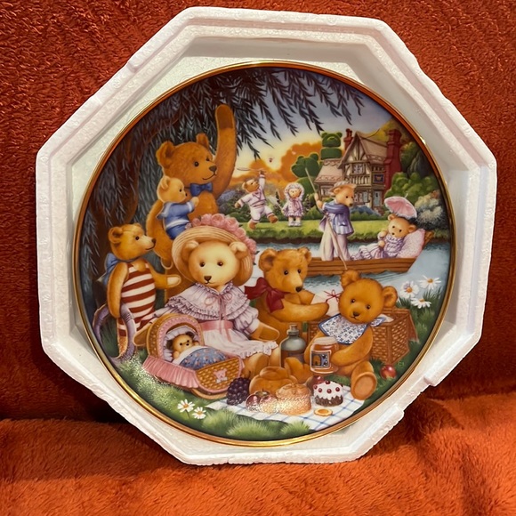 Art | Teddy Bear Picnic Heirloom Collector Plate | Poshmark